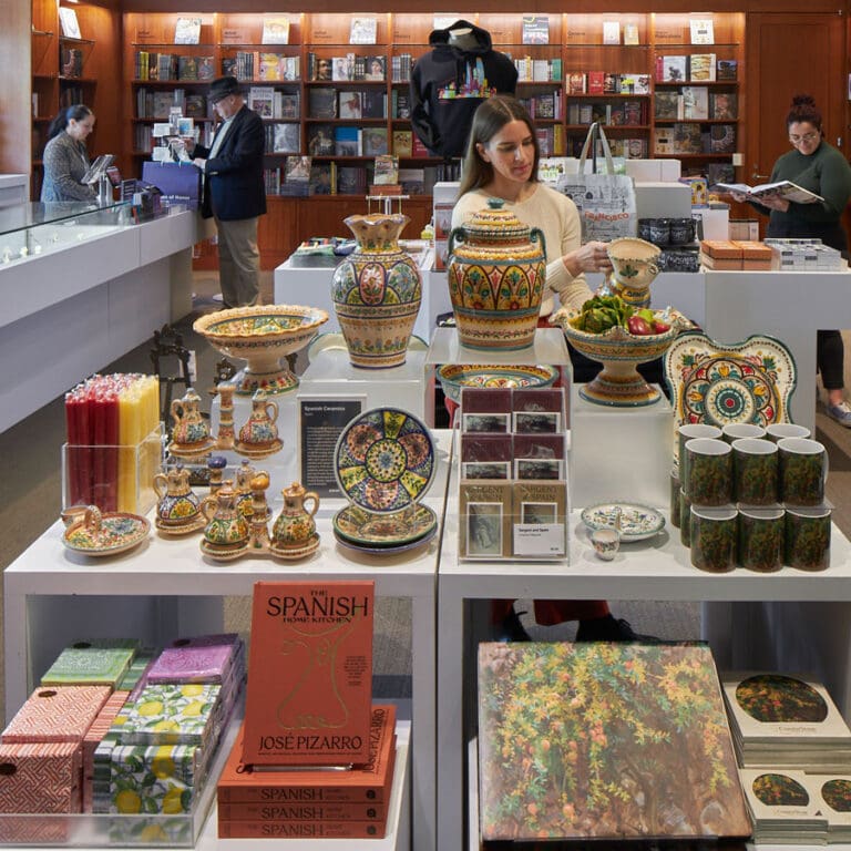 How Museum Retail Stores Elevate Visitor Experiences (DATA) | Museum ...